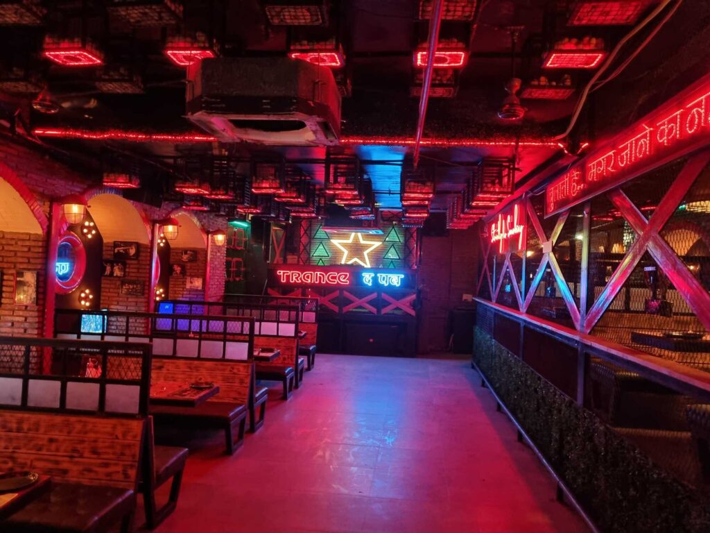 Best Night Bars In Indore For 2023 | Night Nonstop
